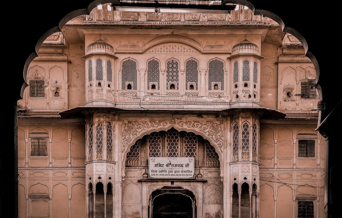 The Muslim self and its Hindu neighbours: amity and antagonism in the homelands of Bengal ...